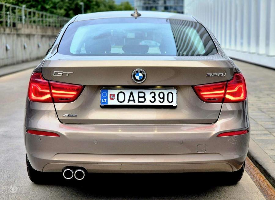 Brūns BMW 320 Gran Turismo 2017 Palanga, ar dzinēja tilpumu 2.00 L un nobraukumu 170 tūkst. km par 12300 €, foto 9 vietnē AUTOMOTO.COM.LV