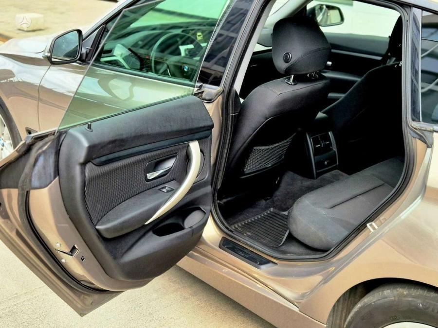 Brūns BMW 320 Gran Turismo 2017 Palanga, ar dzinēja tilpumu 2.00 L un nobraukumu 170 tūkst. km par 12300 €, foto 18 vietnē AUTOMOTO.COM.LV