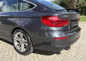 Grey BMW 320 Gran Turismo 2018 in Kaunas, with an engine capacity of 2.00 L and mileage of 305 thousand km for 12300 €, photo 15 on AUTOMOTO.COM.LV