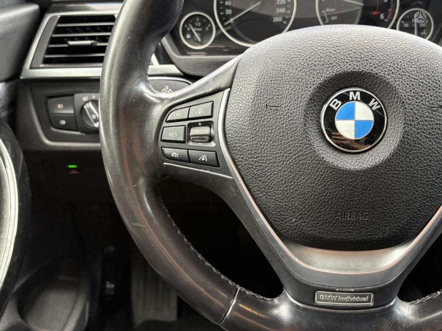 Grey BMW 320 Gran Turismo 2018 in Kaunas, with an engine capacity of 2.00 L and mileage of 305 thousand km for 12300 €, photo 22 on AUTOMOTO.COM.LV