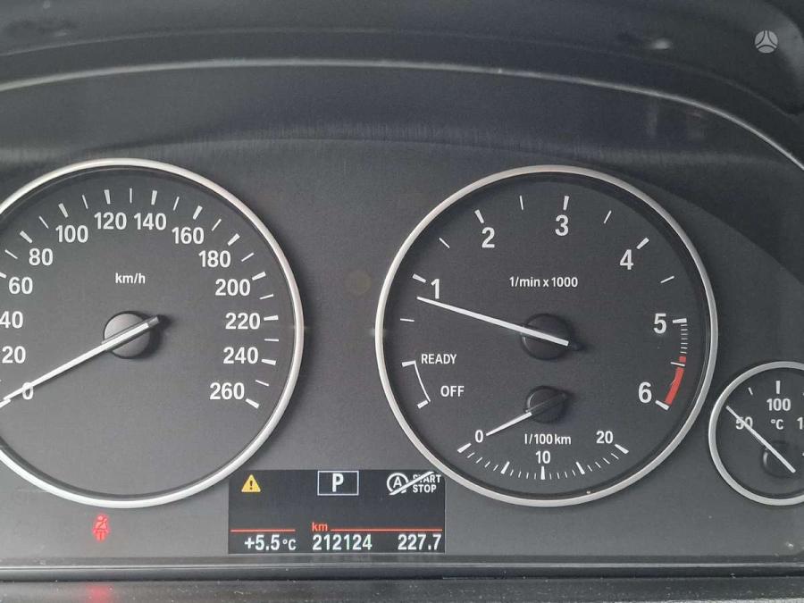 Grey BMW 320 Gran Turismo 2014 in Vilnius, with an engine capacity of 2.00 L and mileage of 213 thousand km for 12799 €, photo 12 on AUTOMOTO.COM.LV