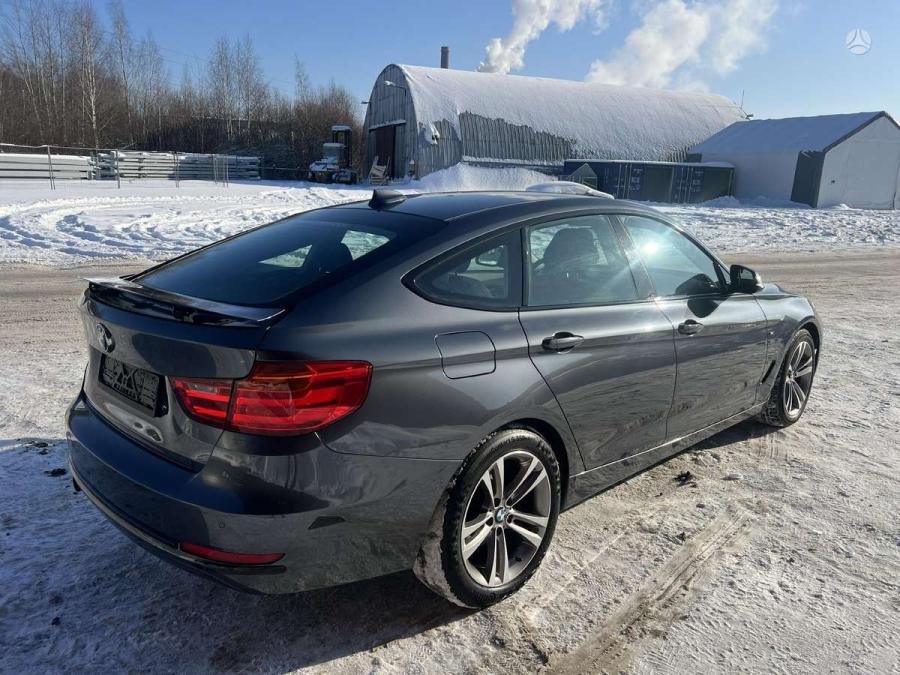 Grey BMW 320 Gran Turismo 2013 in Kaunas, with an engine capacity of 2.00 L and mileage of 310 thousand km for 8999 €, photo 2 on AUTOMOTO.COM.LV