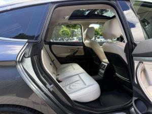 Pelēks BMW 320 Gran Turismo 2013 Prienai, ar dzinēja tilpumu 2.00 L un nobraukumu 237 tūkst. km par 10950 €, foto 29 vietnē AUTOMOTO.COM.LV