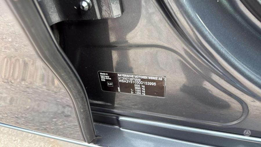 Pelēks BMW 320 Gran Turismo 2013 Prienai, ar dzinēja tilpumu 2.00 L un nobraukumu 237 tūkst. km par 10950 €, foto 53 vietnē AUTOMOTO.COM.LV