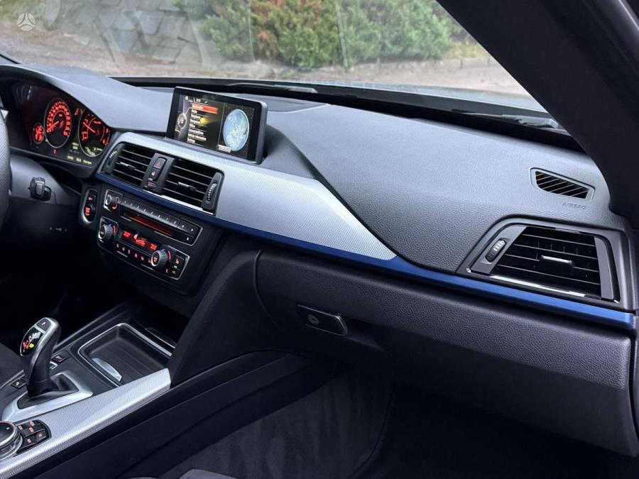 Grey BMW 320 Gran Turismo 2013 in Prienai, with an engine capacity of 2.00 L and mileage of 290 thousand km for 13700 €, photo 36 on AUTOMOTO.COM.LV