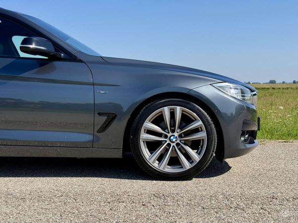 Grey BMW 320 Gran Turismo 2013 in Vilkaviskis, with an engine capacity of 2.00 L and mileage of 246 thousand km for 10900 €, photo 7 on AUTOMOTO.COM.LV