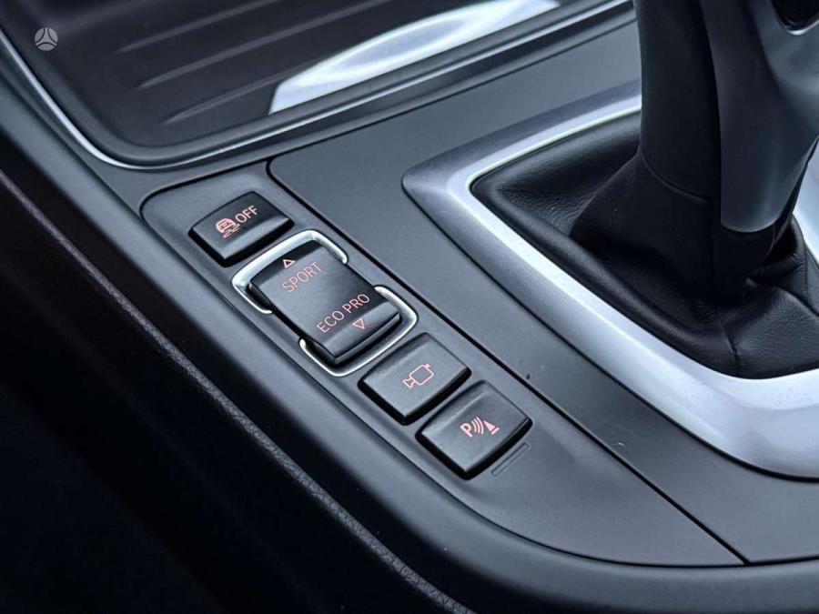 Grey BMW 320 Gran Turismo 2013 in Prienai, with an engine capacity of 2.00 L and mileage of 290 thousand km for 12900 €, photo 41 on AUTOMOTO.COM.LV