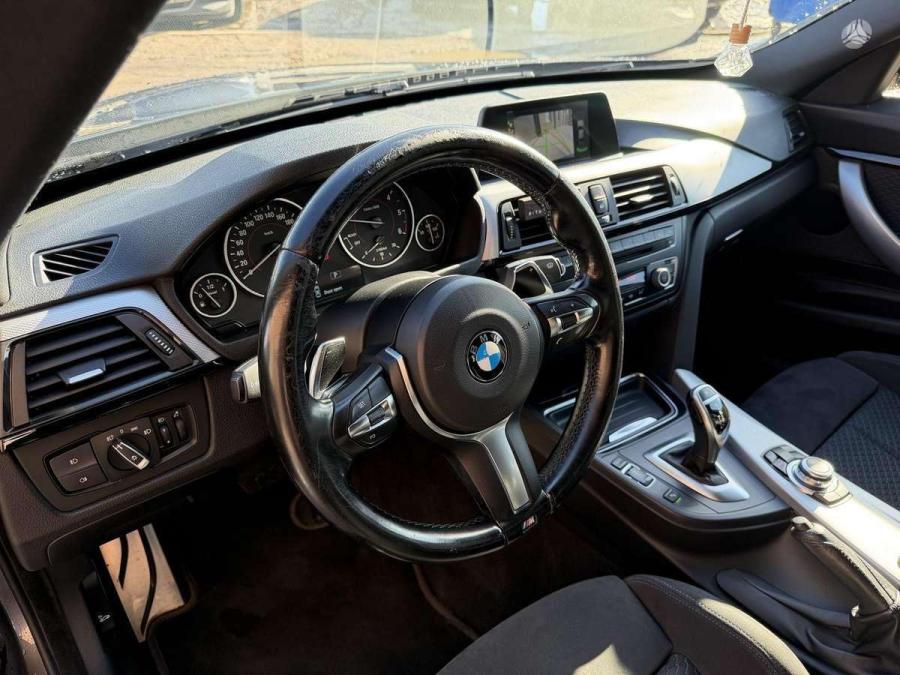 Grey BMW 320 Gran Turismo 2013 in Vilnius, with an engine capacity of 2.00 L and mileage of 303 thousand km for 8500 €, photo 11 on AUTOMOTO.COM.LV