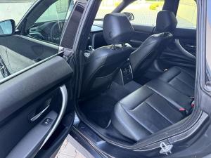 Grey BMW 320 Gran Turismo 2014 in Kaunas, with an engine capacity of 2.00 L and mileage of 246 thousand km for 13400 €, photo 17 on AUTOMOTO.COM.LV