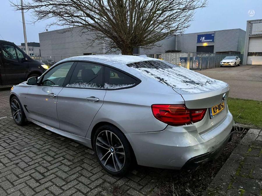Pelēks BMW 320 Gran Turismo 2015 Kauņa, ar dzinēja tilpumu 2.00 L un nobraukumu 260 tūkst. km par 10898 €, foto 6 vietnē AUTOMOTO.COM.LV