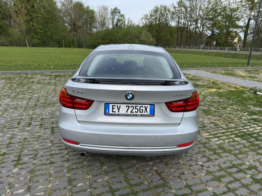 Grey BMW 320 Gran Turismo 2015 in Kaunas, with an engine capacity of 2.00 L and mileage of 285 thousand km for 9200 €, photo 7 on AUTOMOTO.COM.LV