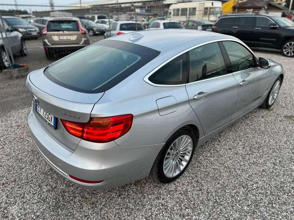 Pelēks BMW 320 Gran Turismo 2015 Kauņa, ar dzinēja tilpumu 2.00 L un nobraukumu 280 tūkst. km par 9250 €, foto 10 vietnē AUTOMOTO.COM.LV