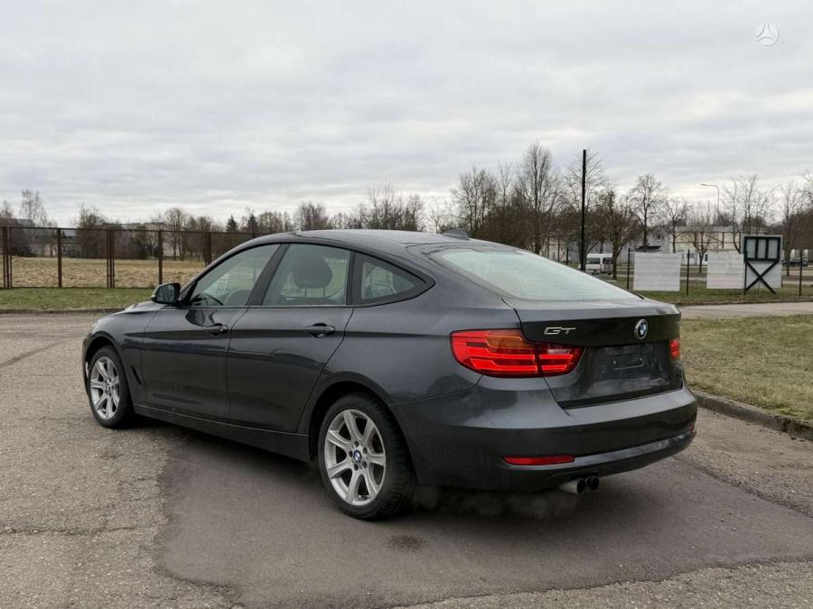 Grey BMW 320 Gran Turismo 2016 in Plunge, with an engine capacity of 2.00 L and mileage of 240 thousand km for 10150 €, photo 4 on AUTOMOTO.COM.LV