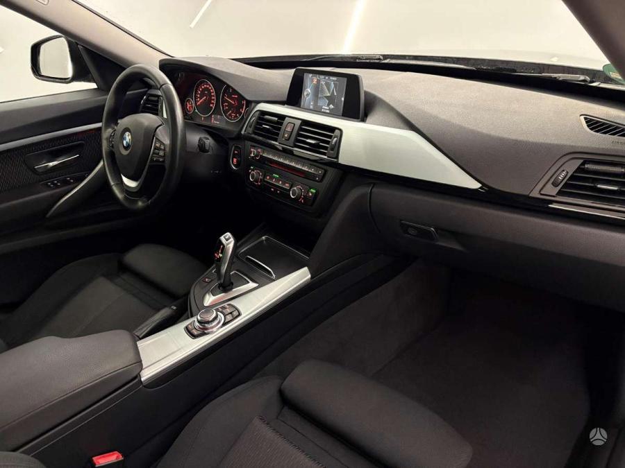 Grey BMW 320 Gran Turismo 2016 in Marijampole, with an engine capacity of 2.00 L and mileage of 309 thousand km for 11450 €, photo 10 on AUTOMOTO.COM.LV