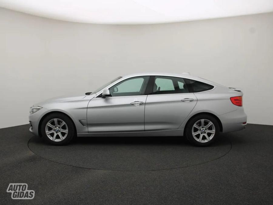 Grey BMW 320 Gran Turismo 2016 in Vilnius, with an engine capacity of 2.00 L and mileage of 209 thousand km for 13499 €, photo 7 on AUTOMOTO.COM.LV