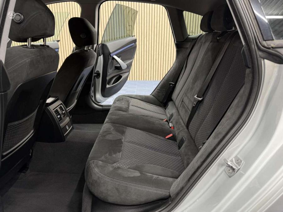 Grey BMW 320 Gran Turismo 2016 in Marijampole, with an engine capacity of 2.00 L and mileage of 331 thousand km for 10250 €, photo 18 on AUTOMOTO.COM.LV