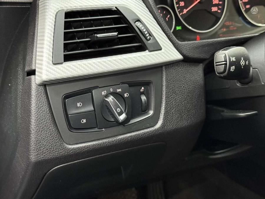Grey BMW 320 Gran Turismo 2016 in Marijampole, with an engine capacity of 2.00 L and mileage of 331 thousand km for 10250 €, photo 24 on AUTOMOTO.COM.LV