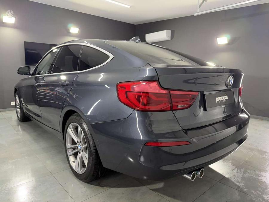Grey BMW 320 Gran Turismo 2017 in Utena, with an engine capacity of 2.00 L and mileage of 258 thousand km for 11950 €, photo 4 on AUTOMOTO.COM.LV
