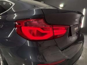 Grey BMW 320 Gran Turismo 2017 in Utena, with an engine capacity of 2.00 L and mileage of 258 thousand km for 11950 €, photo 12 on AUTOMOTO.COM.LV