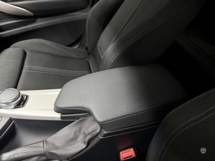 Grey BMW 320 Gran Turismo 2017 in Utena, with an engine capacity of 2.00 L and mileage of 258 thousand km for 11950 €, photo 19 on AUTOMOTO.COM.LV