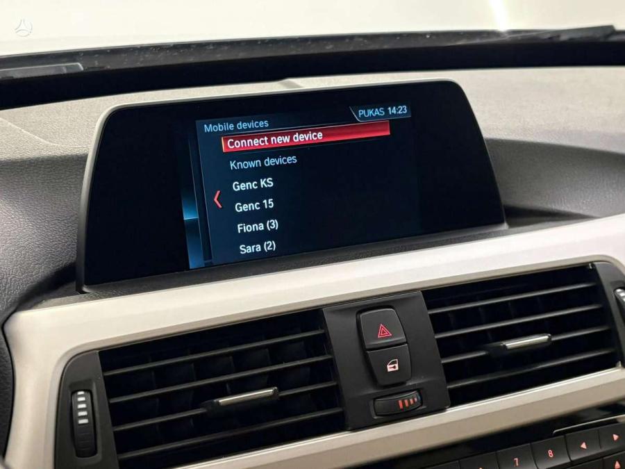 Pelēks BMW 320 Gran Turismo 2018 Marijampole, ar dzinēja tilpumu 2.00 L un nobraukumu 253 tūkst. km par 14250 €, foto 21 vietnē AUTOMOTO.COM.LV