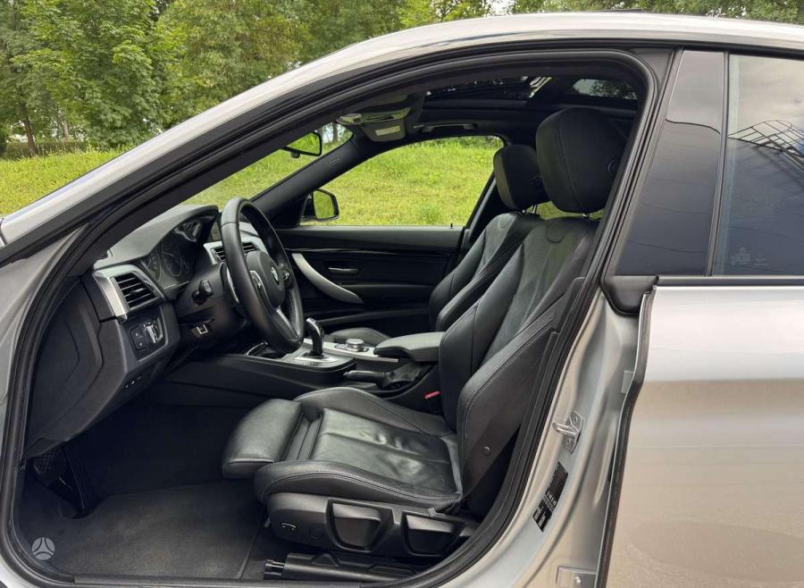 Grey BMW 320 Gran Turismo 2018 in Alytus, with an engine capacity of 2.00 L and mileage of 250 thousand km for 15600 €, photo 7 on AUTOMOTO.COM.LV