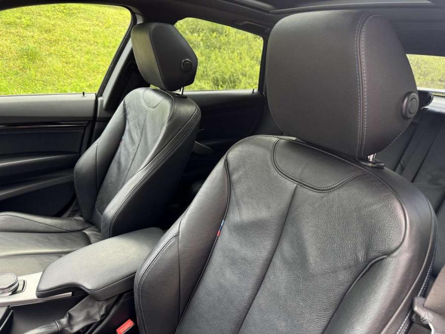 Grey BMW 320 Gran Turismo 2018 in Alytus, with an engine capacity of 2.00 L and mileage of 250 thousand km for 15600 €, photo 9 on AUTOMOTO.COM.LV