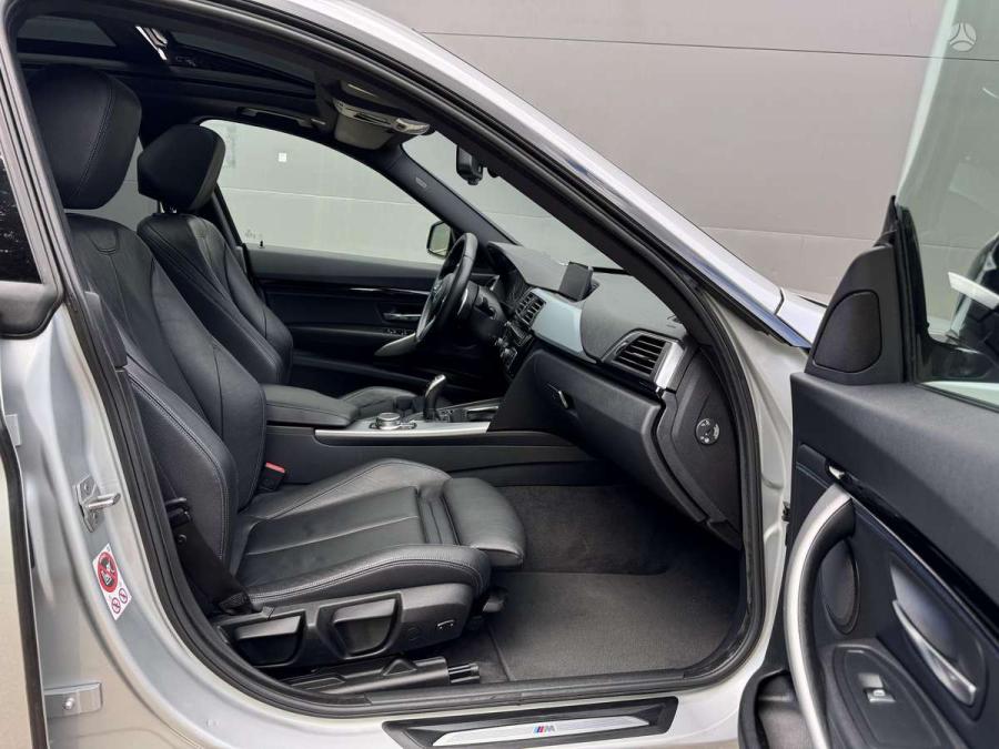Grey BMW 320 Gran Turismo 2018 in Alytus, with an engine capacity of 2.00 L and mileage of 250 thousand km for 15600 €, photo 10 on AUTOMOTO.COM.LV