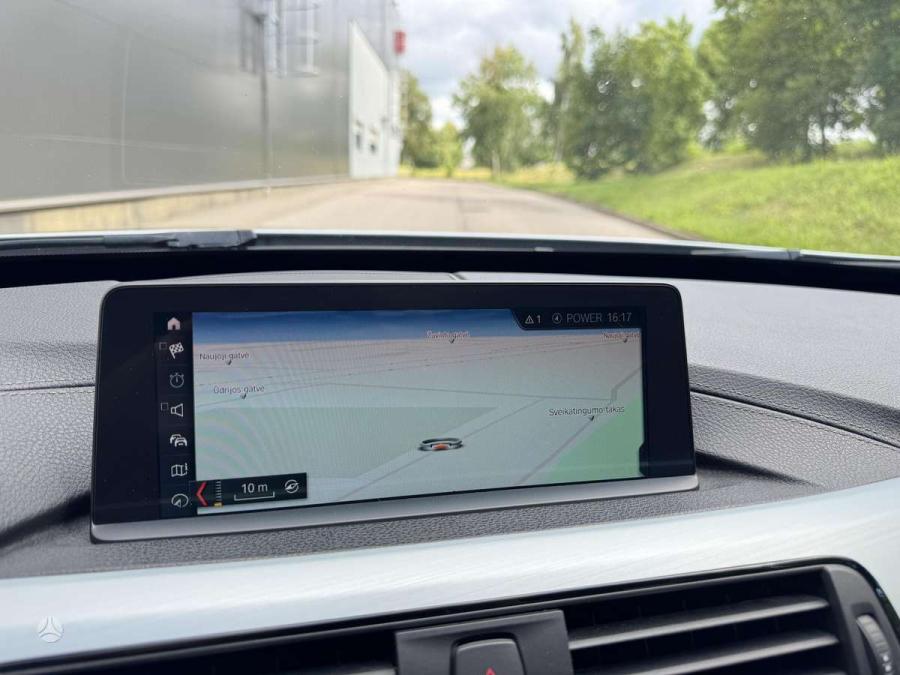 Grey BMW 320 Gran Turismo 2018 in Alytus, with an engine capacity of 2.00 L and mileage of 250 thousand km for 15600 €, photo 15 on AUTOMOTO.COM.LV
