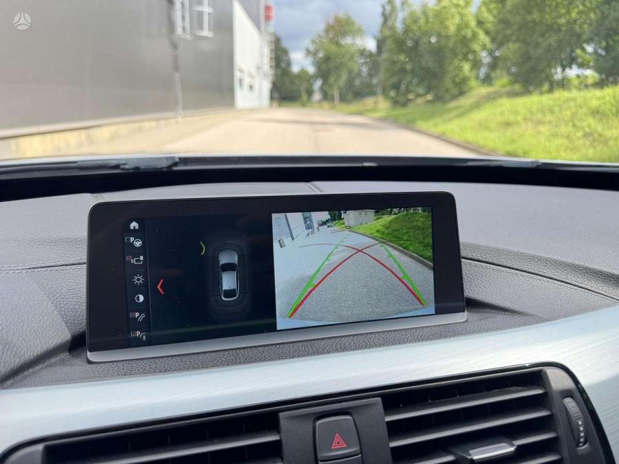 Grey BMW 320 Gran Turismo 2018 in Alytus, with an engine capacity of 2.00 L and mileage of 250 thousand km for 15600 €, photo 16 on AUTOMOTO.COM.LV