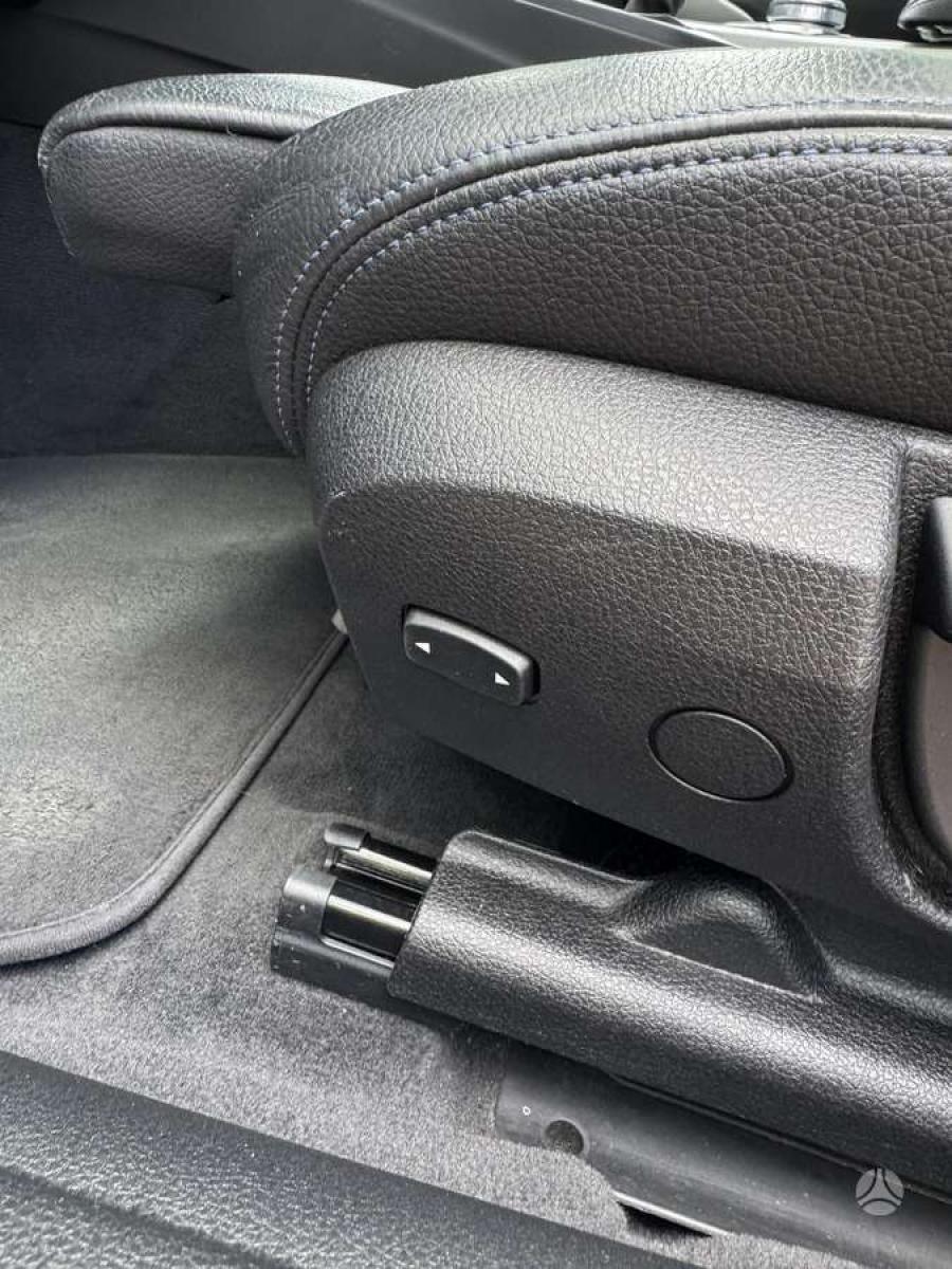 Grey BMW 320 Gran Turismo 2018 in Alytus, with an engine capacity of 2.00 L and mileage of 250 thousand km for 15600 €, photo 22 on AUTOMOTO.COM.LV