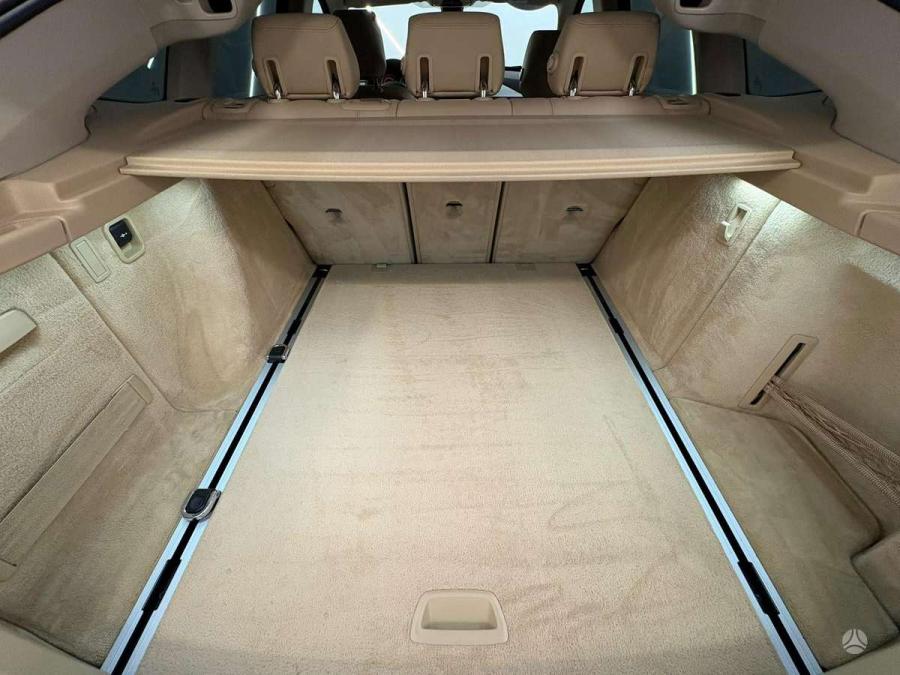 Pelēks BMW 320 Gran Turismo 2018 Marijampole, ar dzinēja tilpumu 2.00 L un nobraukumu 253 tūkst. km par 13850 €, foto 28 vietnē AUTOMOTO.COM.LV