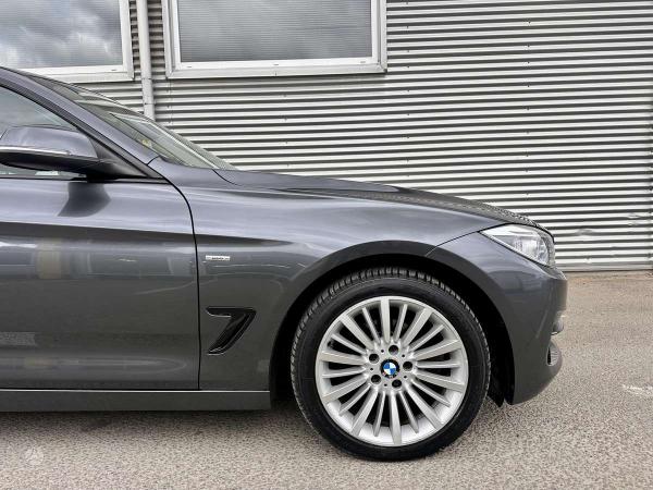Pelēks BMW 320 Gran Turismo 2013 Šauļi, ar dzinēja tilpumu 2.00 L un nobraukumu 270 tūkst. km par 9350 €, foto 4 vietnē AUTOMOTO.COM.LV