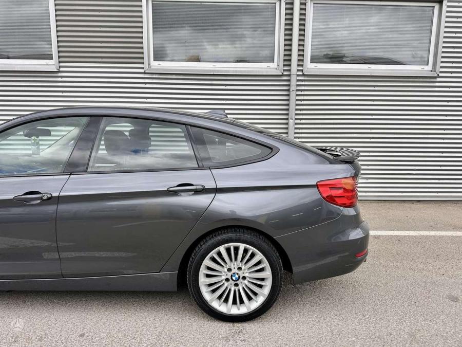 Grey BMW 320 Gran Turismo 2013 in Siauliai, with an engine capacity of 2.00 L and mileage of 270 thousand km for 9350 €, photo 9 on AUTOMOTO.COM.LV