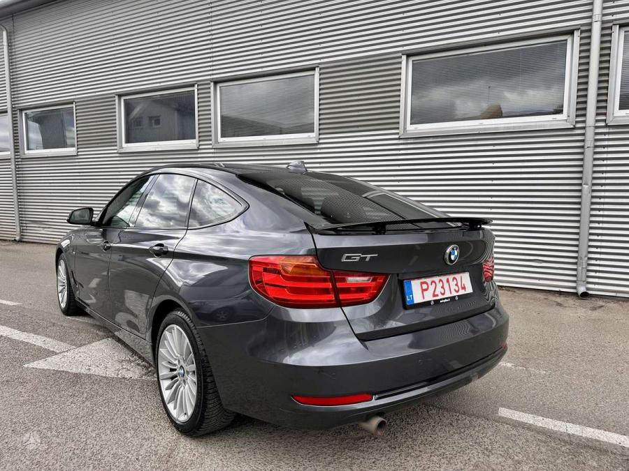 Grey BMW 320 Gran Turismo 2013 in Siauliai, with an engine capacity of 2.00 L and mileage of 270 thousand km for 9350 €, photo 11 on AUTOMOTO.COM.LV