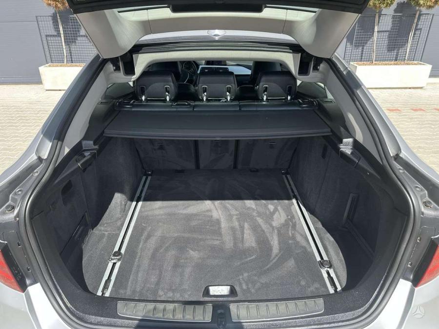 Pelēks BMW 320 Gran Turismo 2014 Šauļi, ar dzinēja tilpumu 2.00 L un nobraukumu 271 tūkst. km par 9350 €, foto 20 vietnē AUTOMOTO.COM.LV