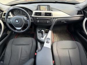 BMW 320 Gran Turismo 2016 in Vilnius, with an engine capacity of 2.00 L and mileage of 249 thousand km for 8899 €, photo 15 on AUTOMOTO.COM.LV