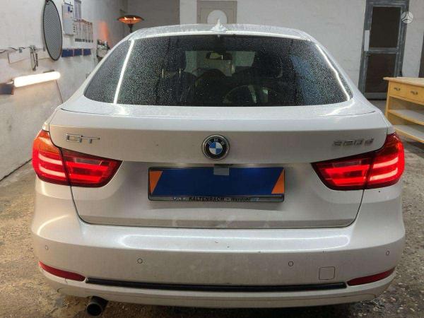 White BMW 320 Gran Turismo 2013 in Kaunas, with an engine capacity of 2.00 L and mileage of 336 thousand km for 10999 €, photo 2 on AUTOMOTO.COM.LV