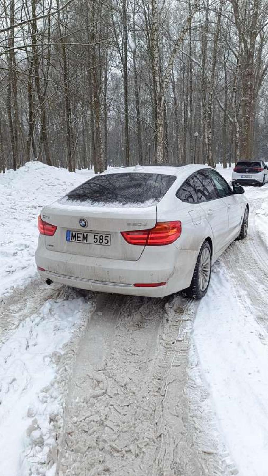 Balts BMW 320 Gran Turismo 2014 Panevēža, ar dzinēja tilpumu 2.00 L un nobraukumu 266 tūkst. km par 10000 €, foto 4 vietnē AUTOMOTO.COM.LV