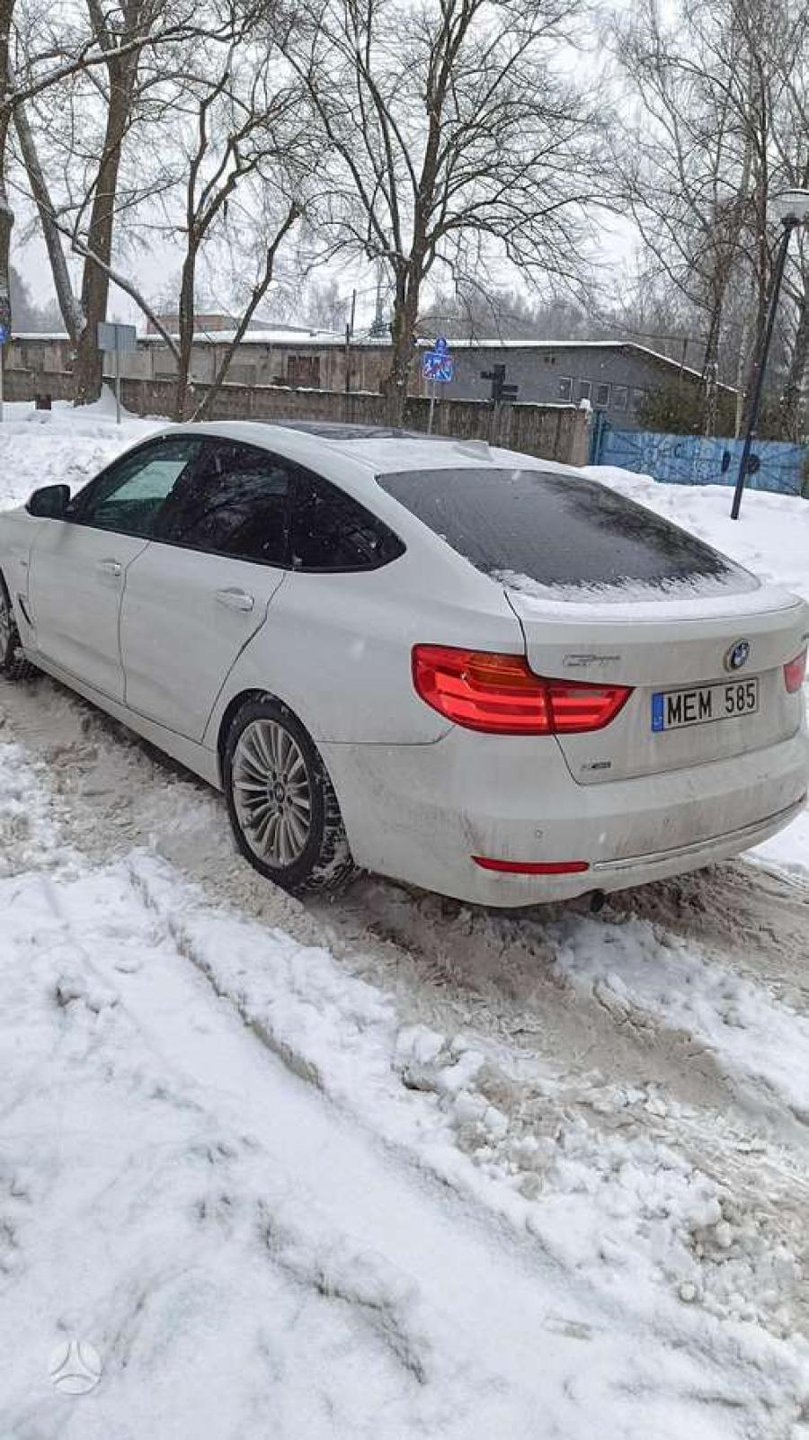 Balts BMW 320 Gran Turismo 2014 Panevēža, ar dzinēja tilpumu 2.00 L un nobraukumu 266 tūkst. km par 10000 €, foto 5 vietnē AUTOMOTO.COM.LV