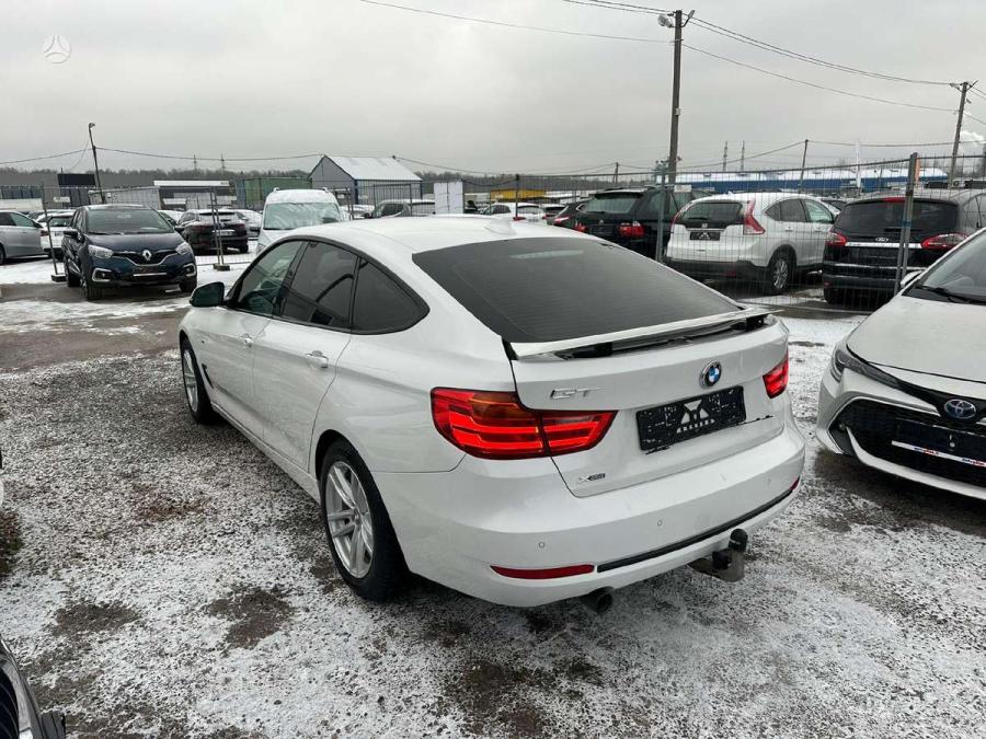 Balts BMW 320 Gran Turismo 2014 Kauņa, ar dzinēja tilpumu 2.00 L un nobraukumu 228 tūkst. km par 9650 €, foto 13 vietnē AUTOMOTO.COM.LV