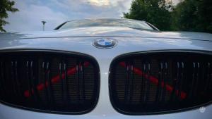 White BMW 320 Gran Turismo 2014 in Taurage, with an engine capacity of 2.00 L and mileage of 215 thousand km for 12500 €, photo 5 on AUTOMOTO.COM.LV