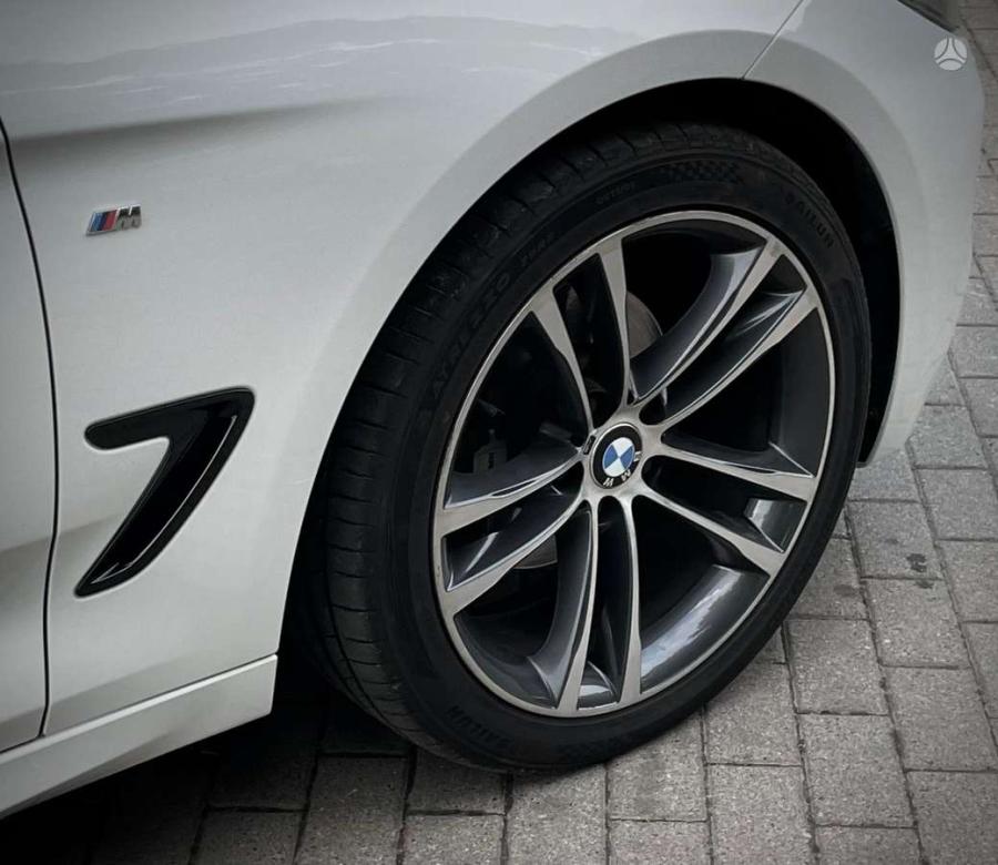 White BMW 320 Gran Turismo 2014 in Taurage, with an engine capacity of 2.00 L and mileage of 215 thousand km for 12500 €, photo 18 on AUTOMOTO.COM.LV