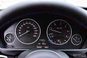 White BMW 320 Gran Turismo 2014 in Kretinga, with an engine capacity of 2.00 L and mileage of 290 thousand km for 12650 €, photo 23 on AUTOMOTO.COM.LV