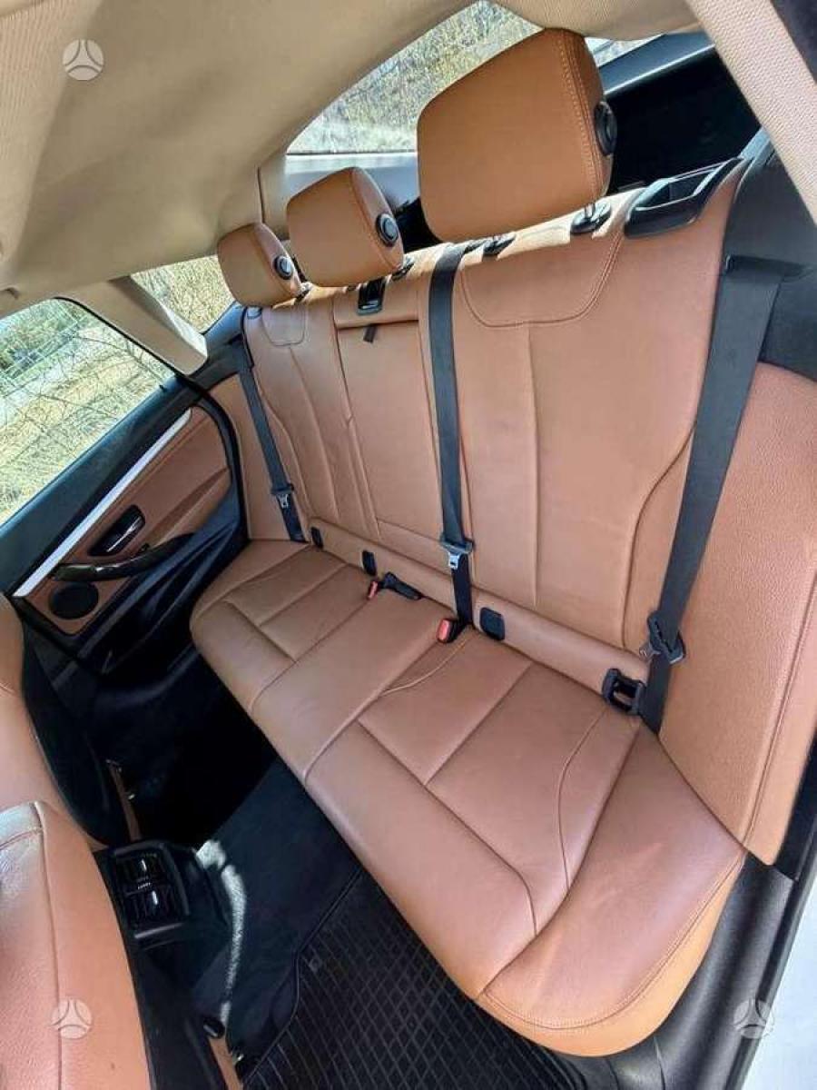 Balts BMW 320 Gran Turismo 2014 Šauļi, ar dzinēja tilpumu 2.00 L un nobraukumu 260 tūkst. km par 14200 €, foto 28 vietnē AUTOMOTO.COM.LV