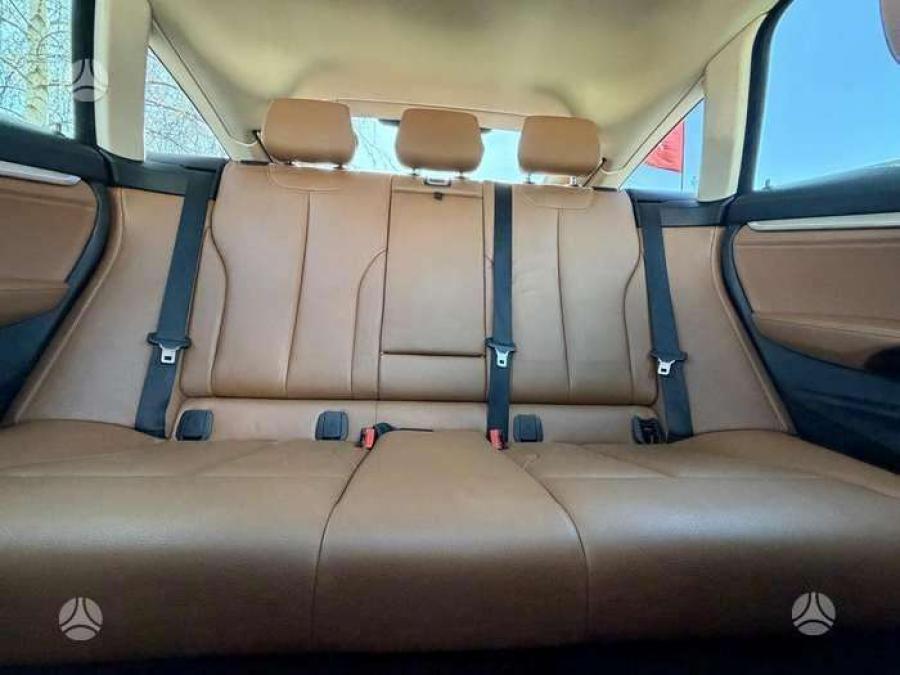 Balts BMW 320 Gran Turismo 2014 Šauļi, ar dzinēja tilpumu 2.00 L un nobraukumu 260 tūkst. km par 14200 €, foto 29 vietnē AUTOMOTO.COM.LV