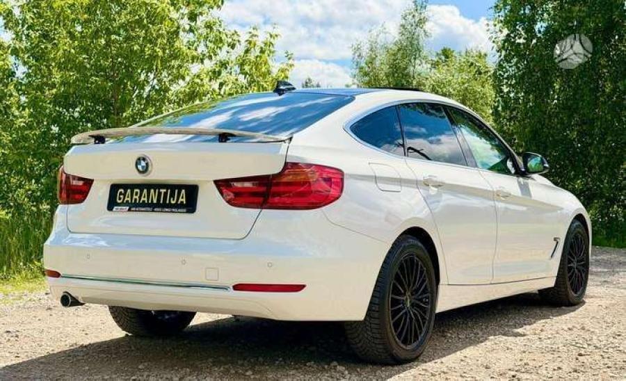 White BMW 320 Gran Turismo 2014 in Siauliai, with an engine capacity of 2.00 L and mileage of 260 thousand km for 14200 €, photo 5 on AUTOMOTO.COM.LV