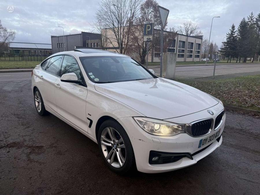 White BMW 320 Gran Turismo 2015 in Taurage, with an engine capacity of 2.00 L and mileage of 310 thousand km for 10700 €, photo 1 on AUTOMOTO.COM.LV