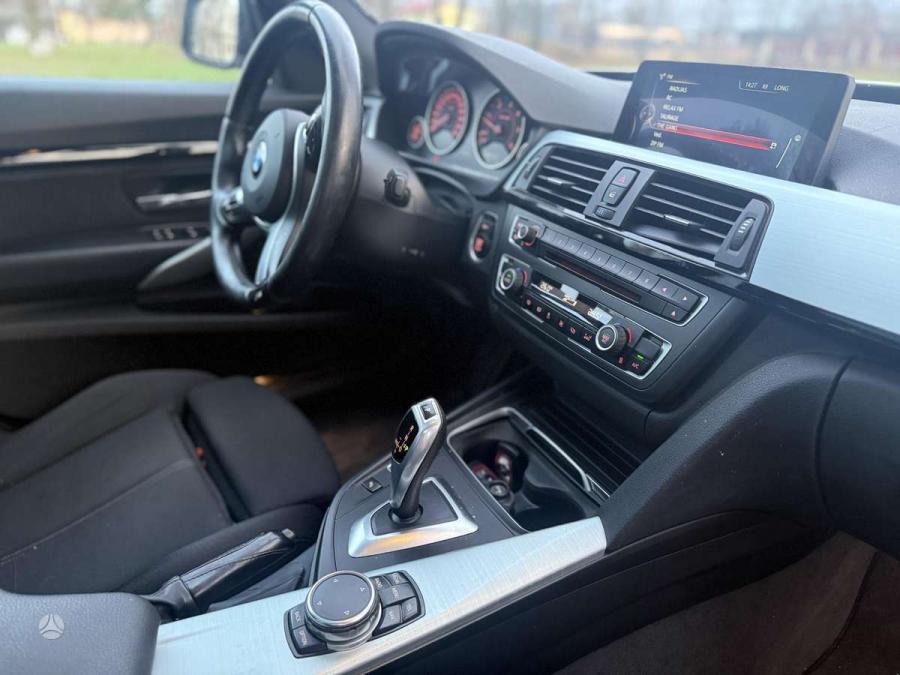 White BMW 320 Gran Turismo 2015 in Taurage, with an engine capacity of 2.00 L and mileage of 310 thousand km for 10700 €, photo 10 on AUTOMOTO.COM.LV
