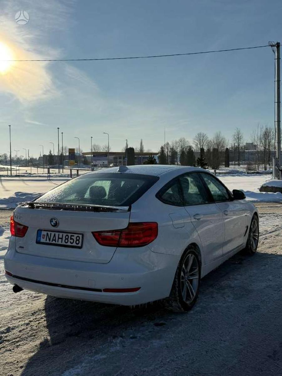 Balts BMW 320 Gran Turismo 2015 Tauragė, ar dzinēja tilpumu 2.00 L un nobraukumu 296 tūkst. km par 10300 €, foto 8 vietnē AUTOMOTO.COM.LV